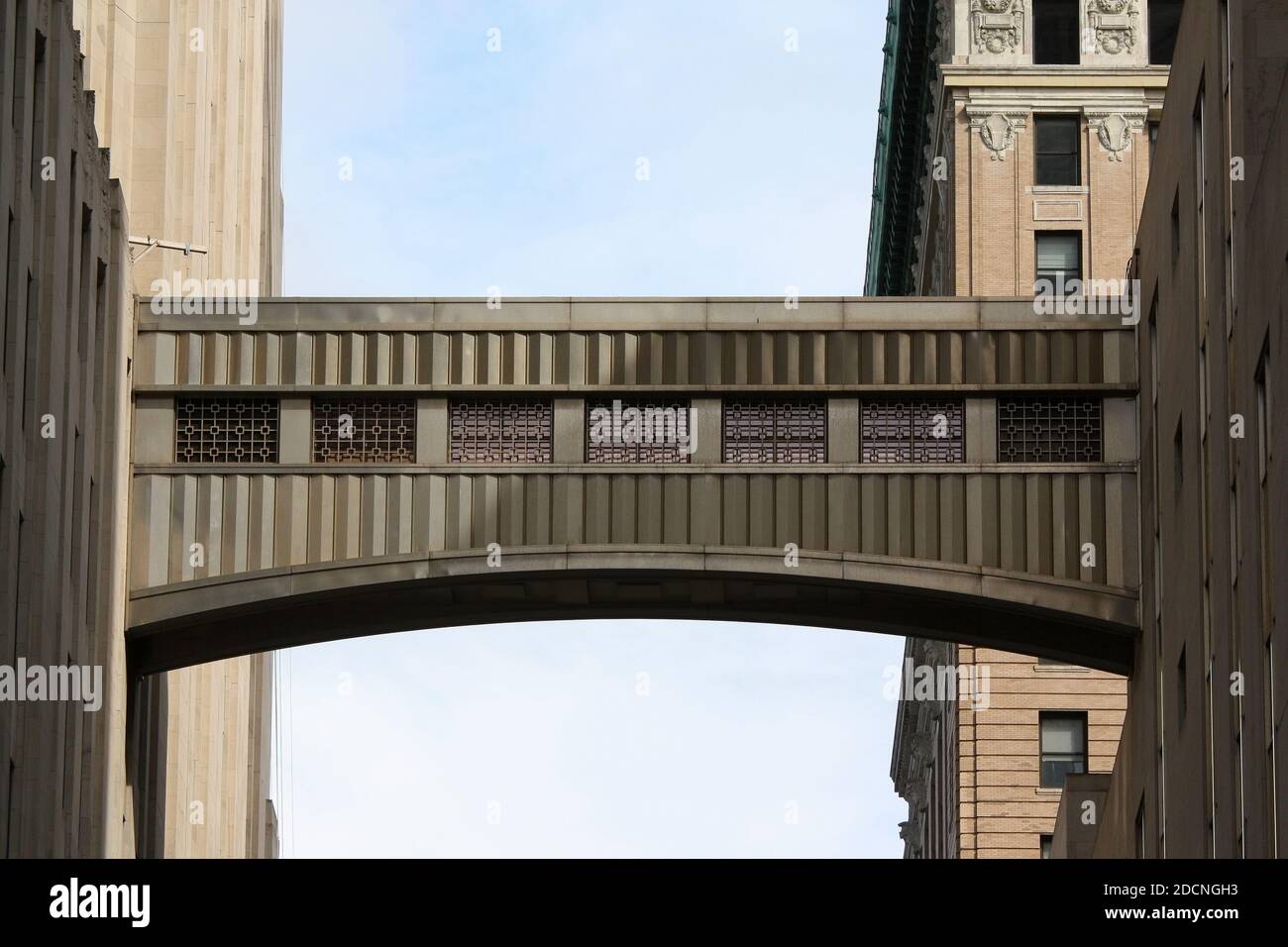 Art Deco MetLife Building Sky Bridge, as of Autumn 2020, is being ...
