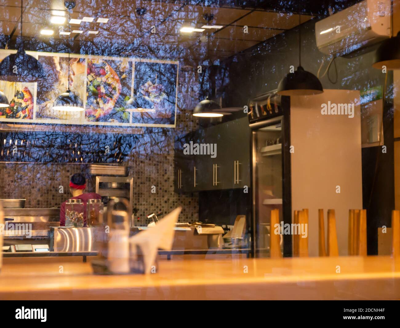 Cafe interior design hi-res stock photography and images - Alamy