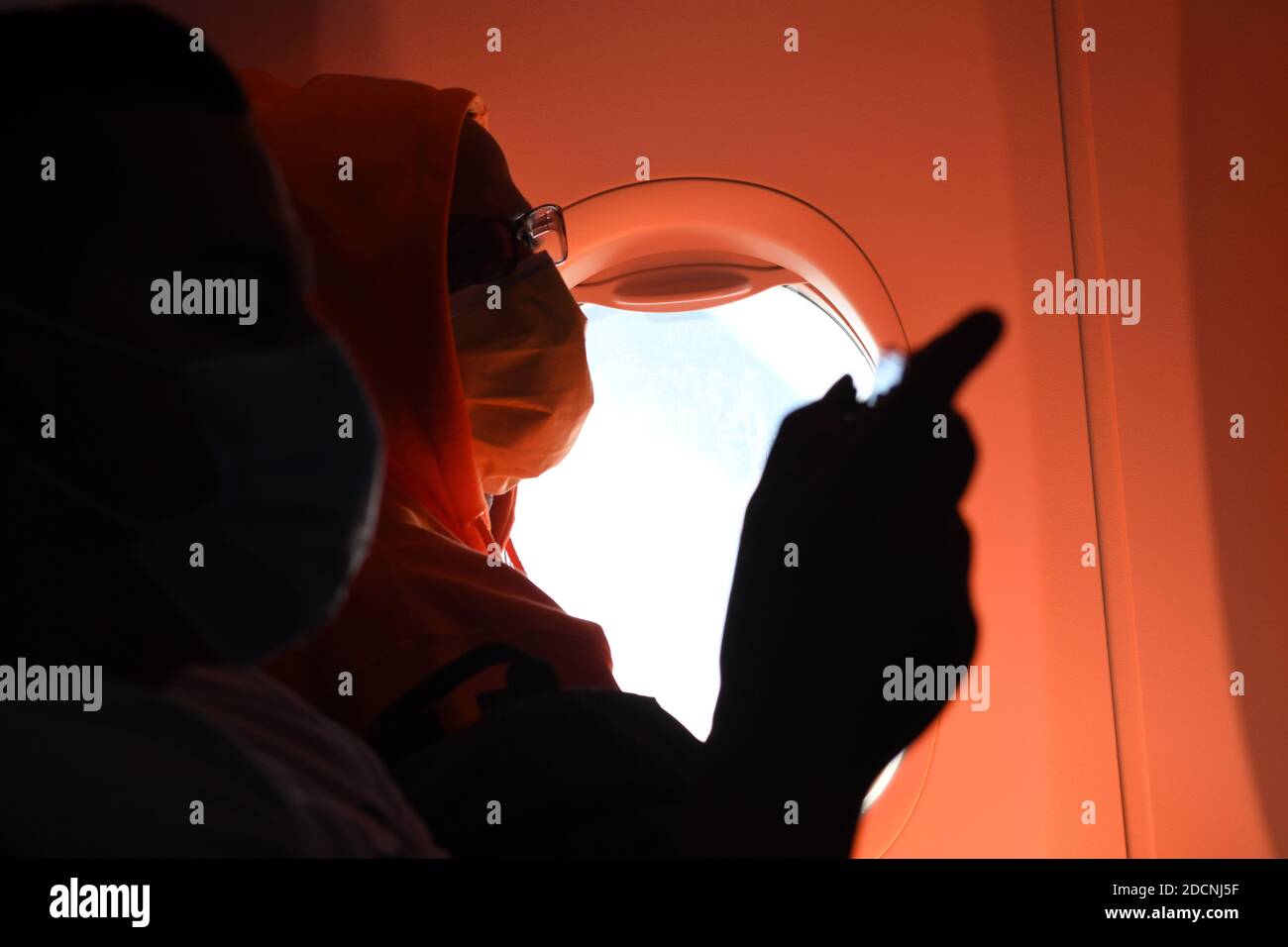 Cdc guidelines hi-res stock photography and images - Alamy
