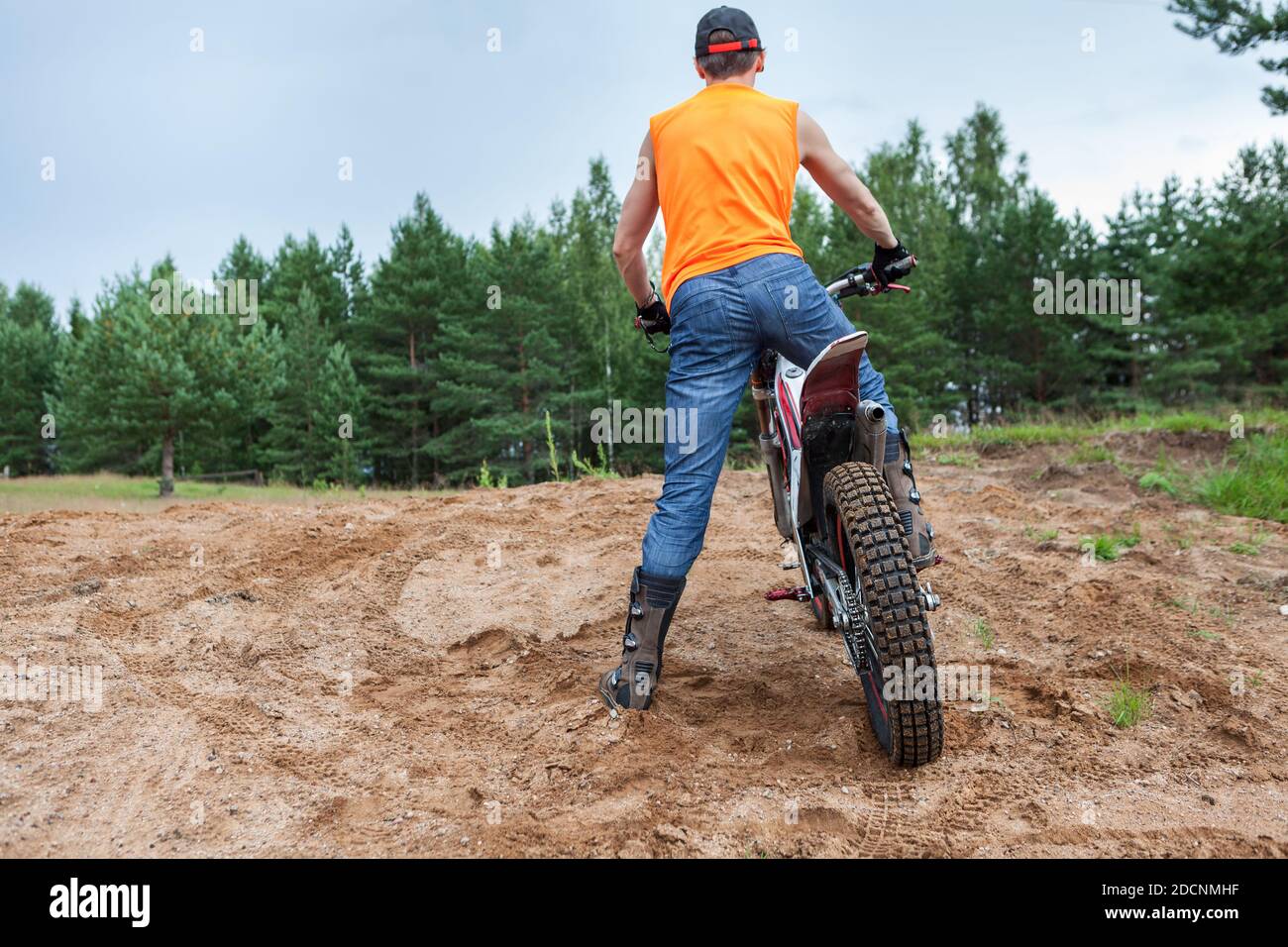 Motorbike rider rear view High Resolution Stock Photography and Images ...