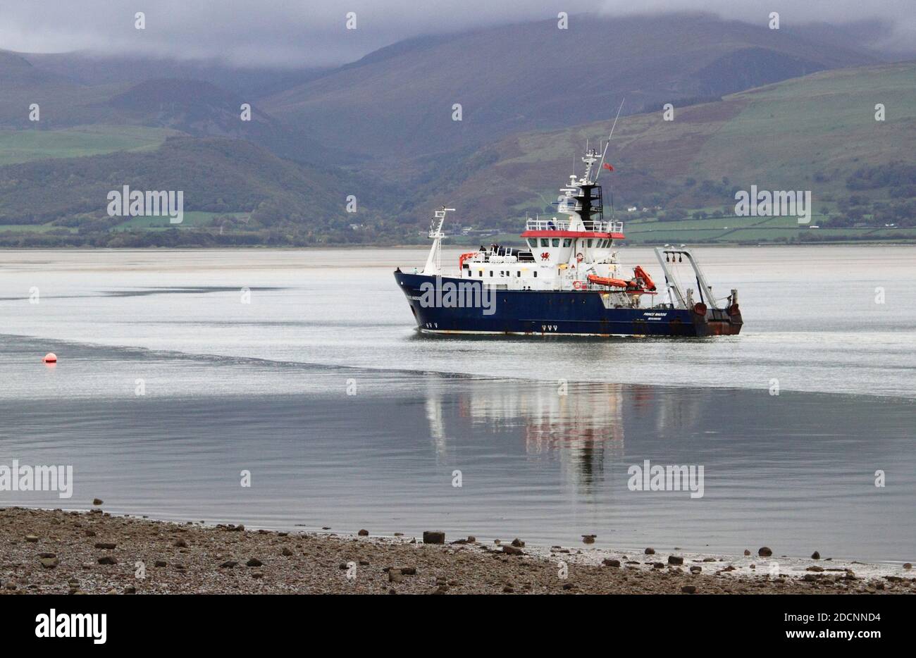Fishing boat in Menai strait, Wales Stock Photo - Alamy