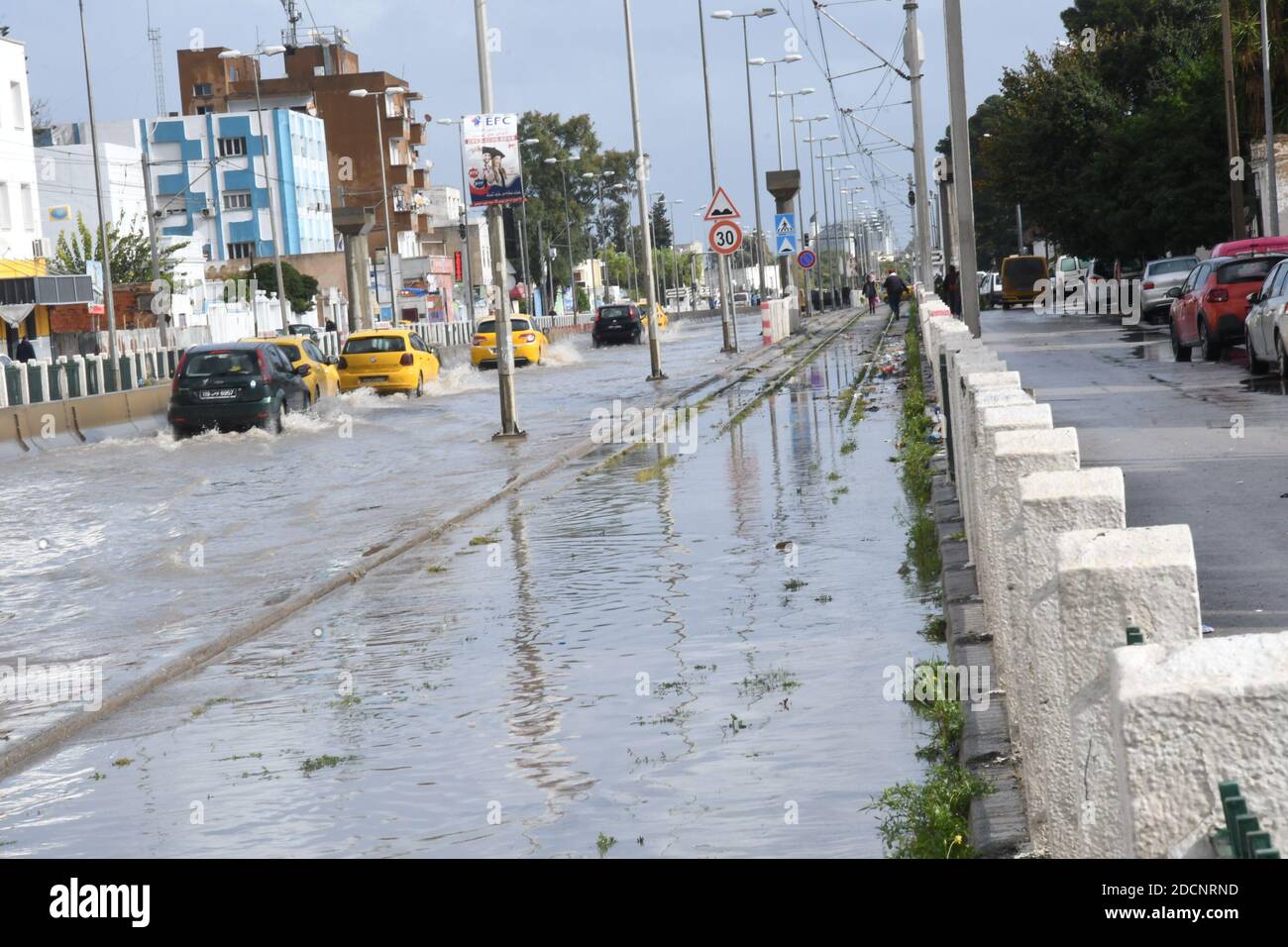 Tunis, Tunisia. 22nd Nov, 2020. Vehicles run on a flooded highway in ...