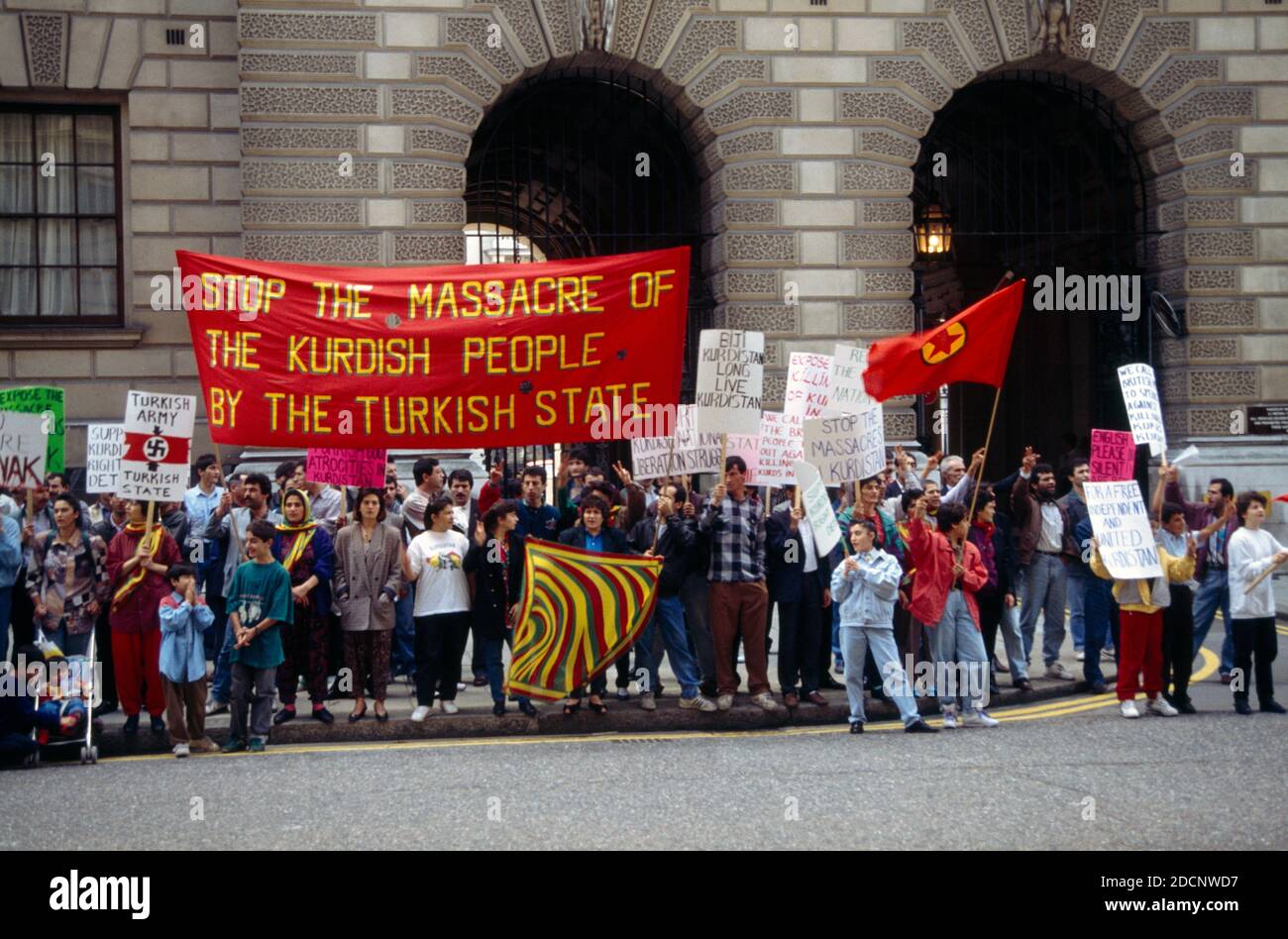 London kurdish protest hi-res stock photography and images - Alamy