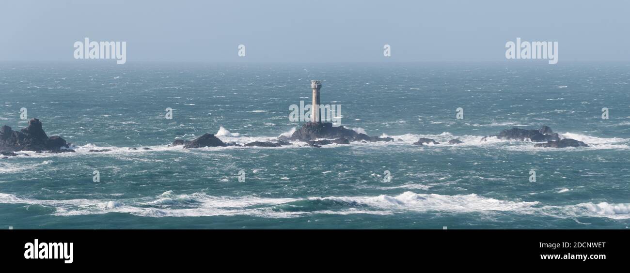 Rough seas lighthouse hi-res stock photography and images - Alamy