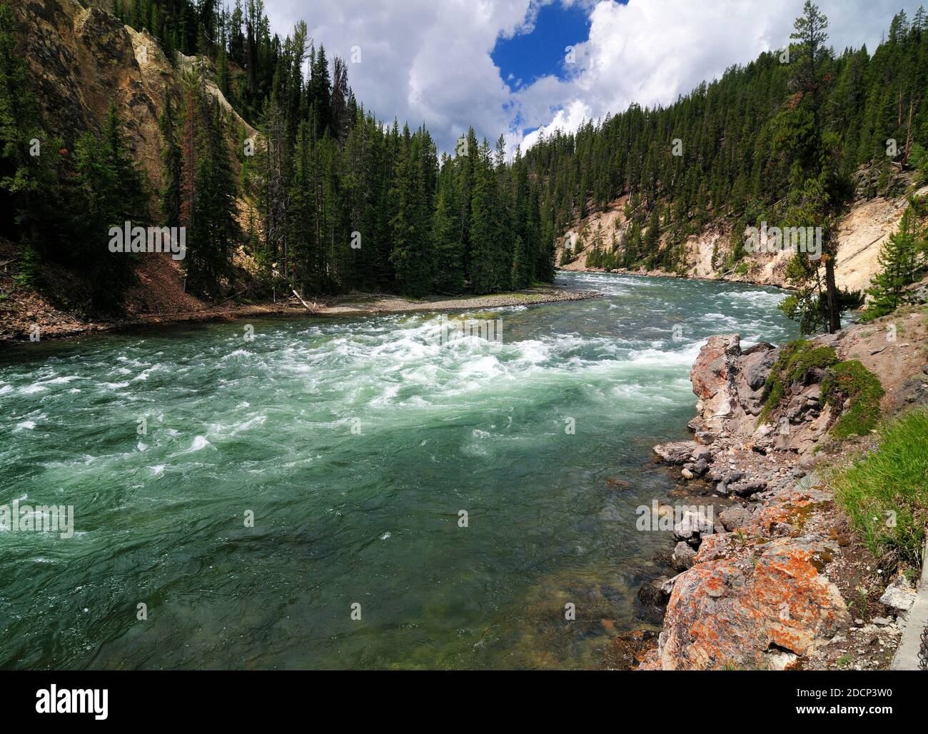 From Lower Viewpoint High Resolution Stock Photography and Images - Alamy