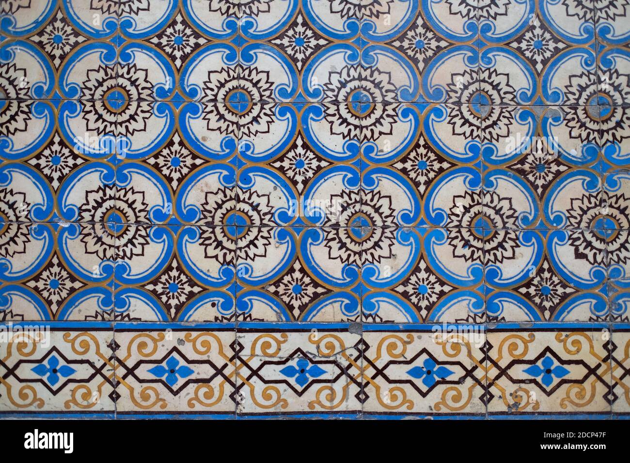 Portuguese culture hand painted tiles hi-res stock photography and ...