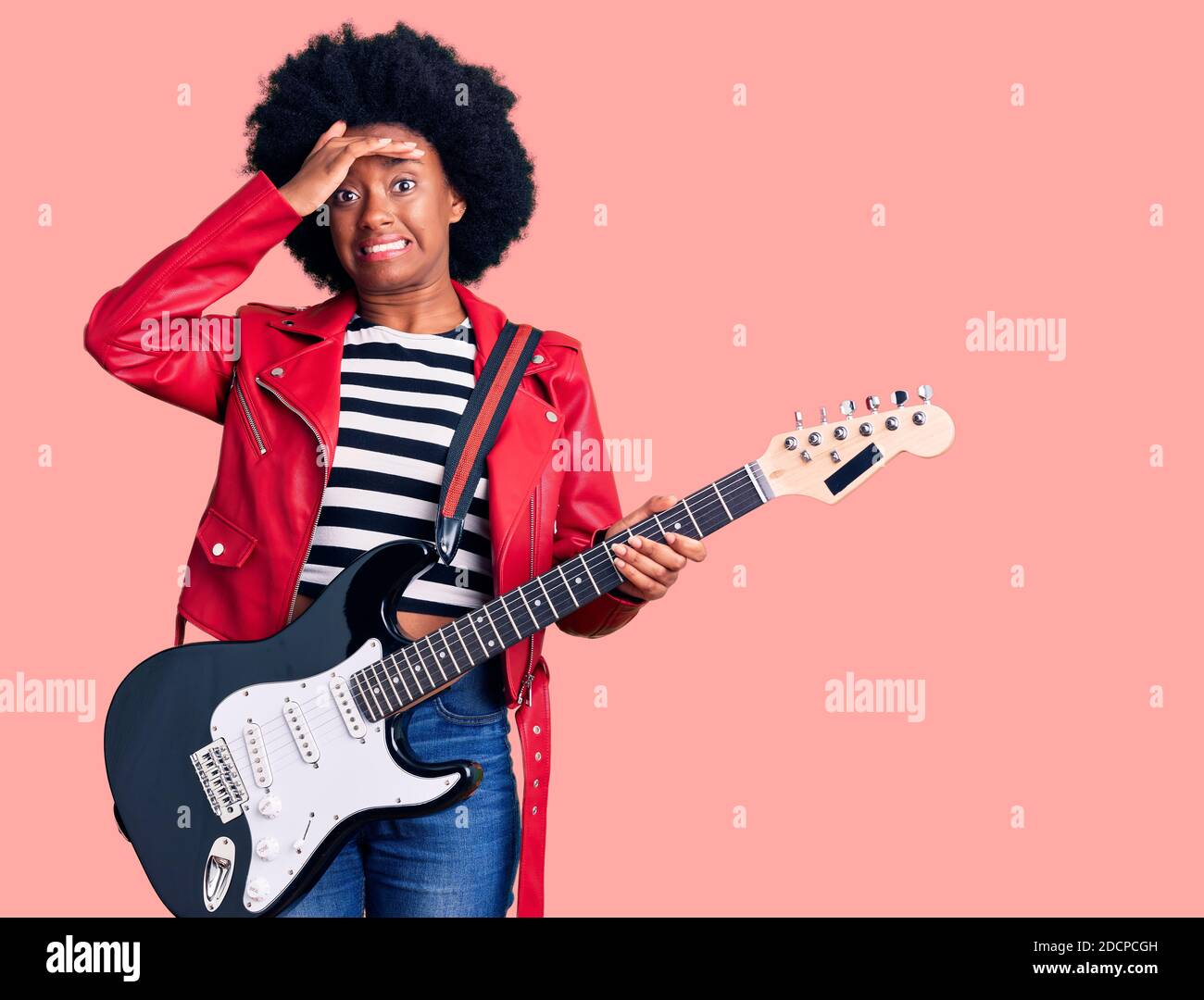 Frustrated guitarist hi-res stock photography and images - Alamy