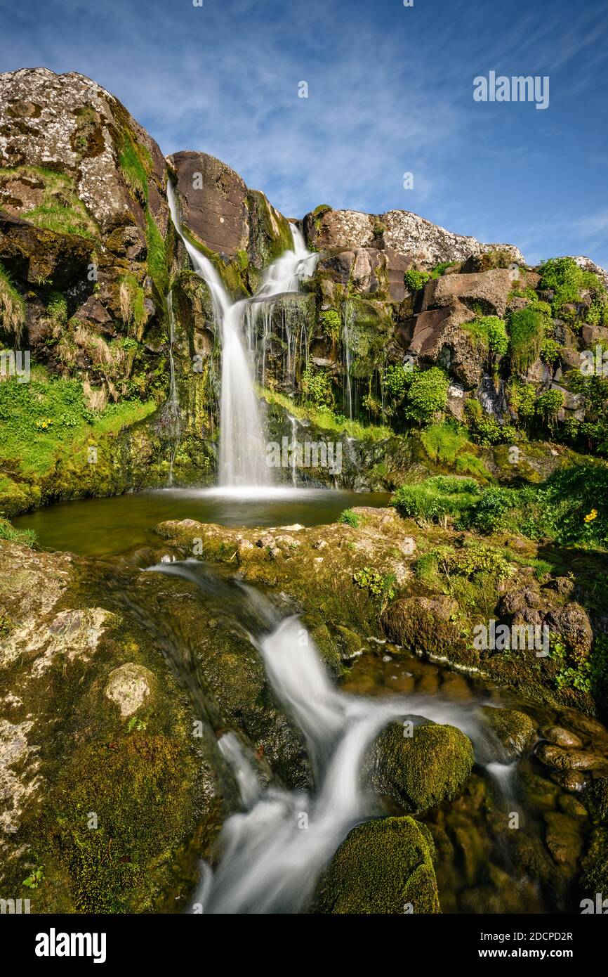 Geology spectacular vertical scenery nature scenic hi-res stock ...