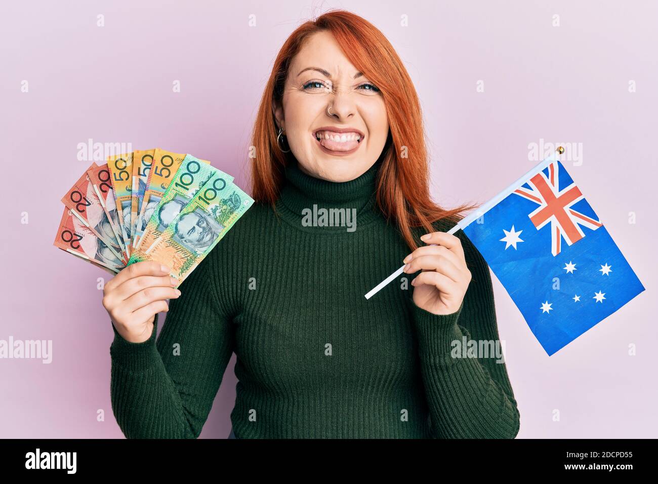 Young woman australia cash hi-res stock photography and images - Alamy
