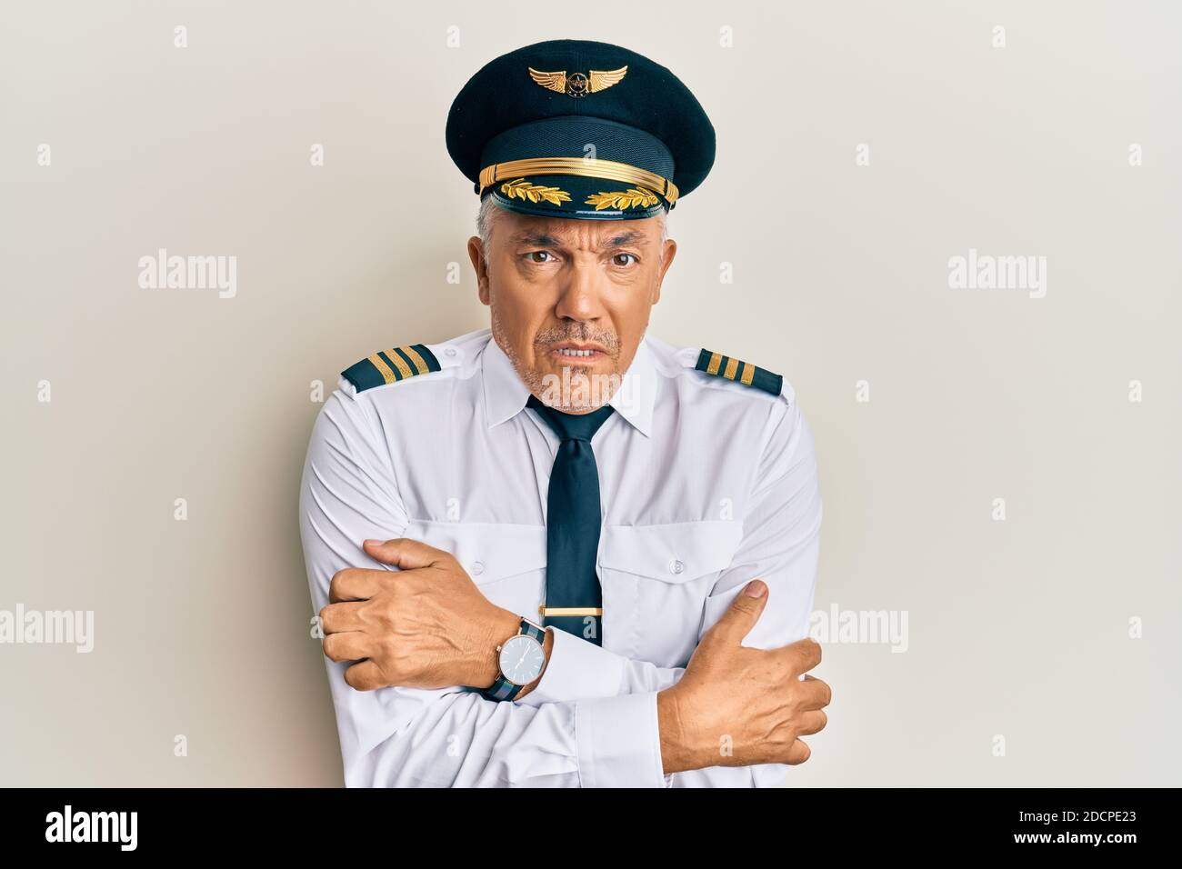 Feeling cold on airplane hi-res stock photography and images - Alamy