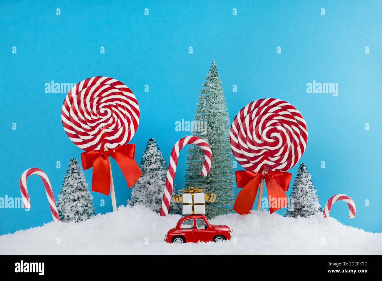 Christmas Tree Car Roof High Resolution Stock Photography and Images ...