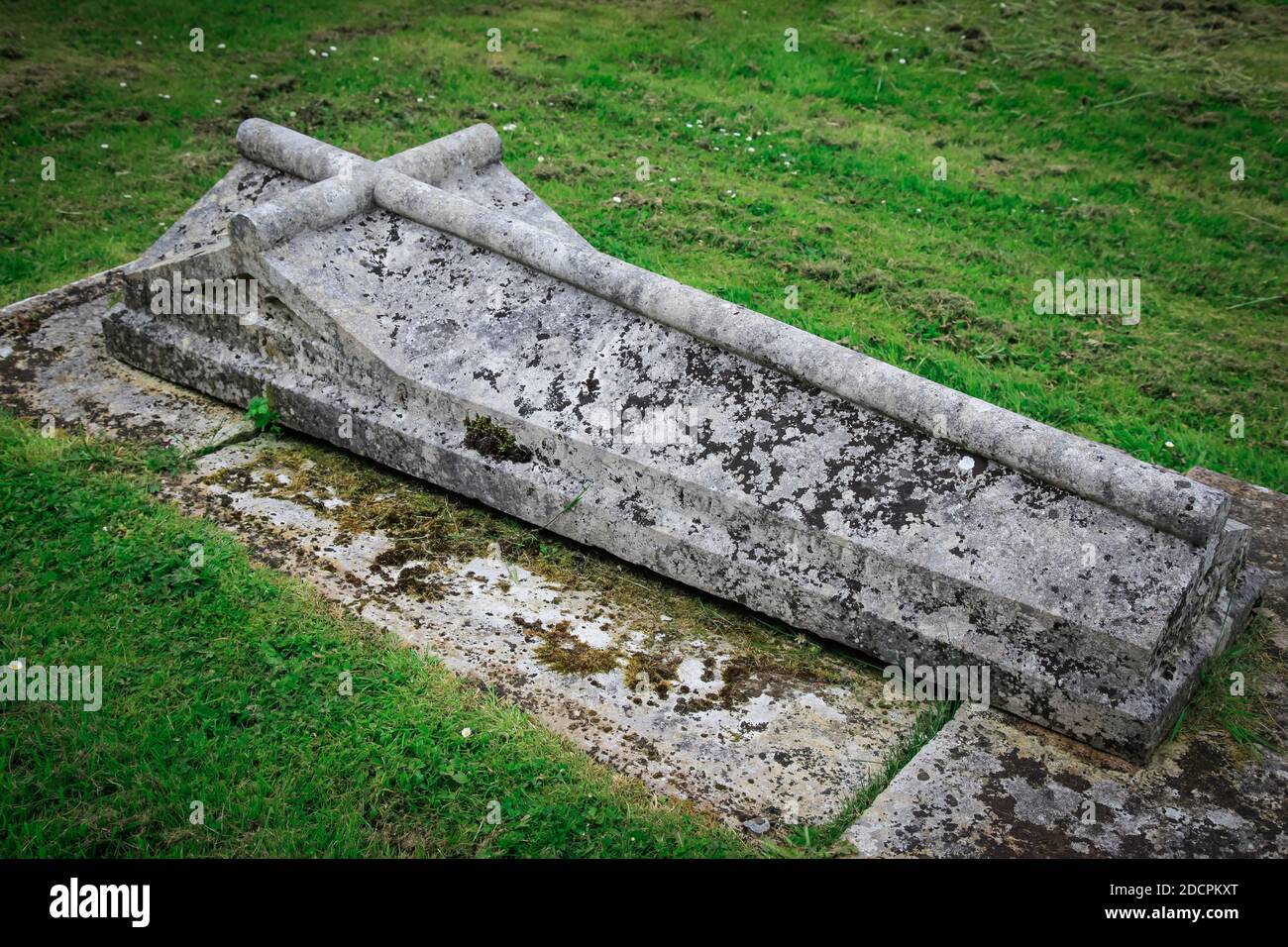 Crypt england uk hi-res stock photography and images - Alamy