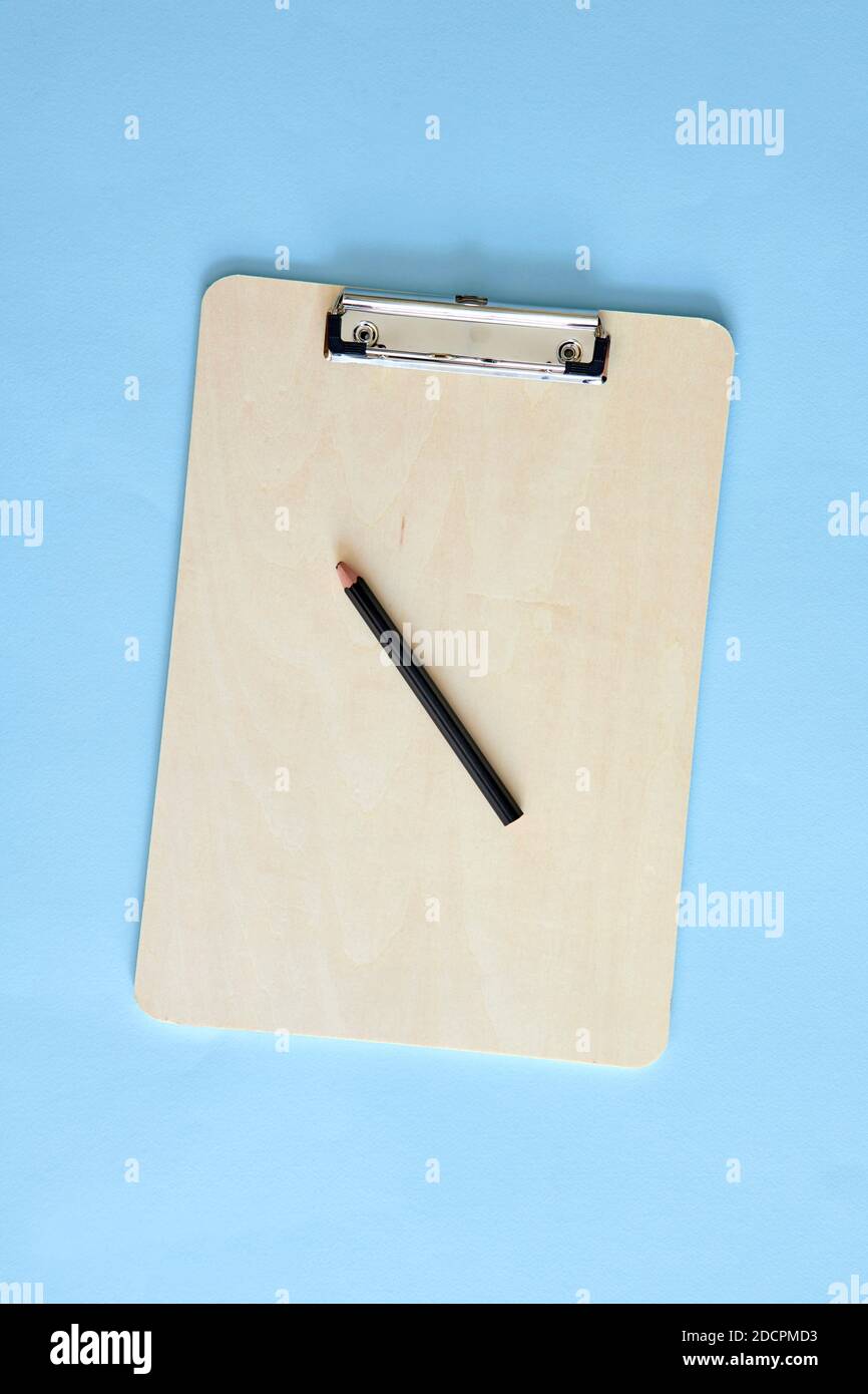 A studio photo of a clip board Stock Photo - Alamy
