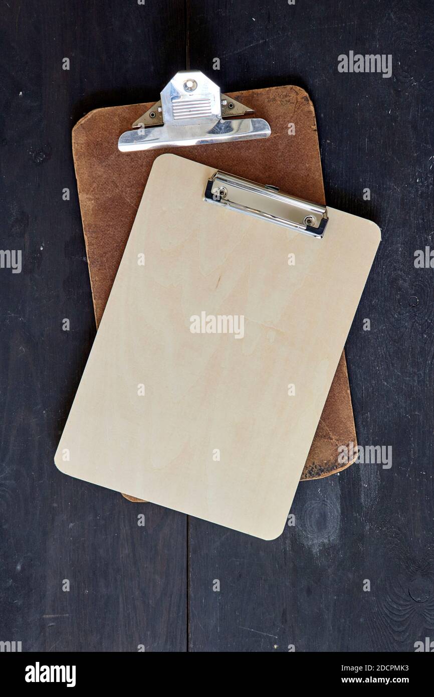 A studio photo of a clip board Stock Photo - Alamy