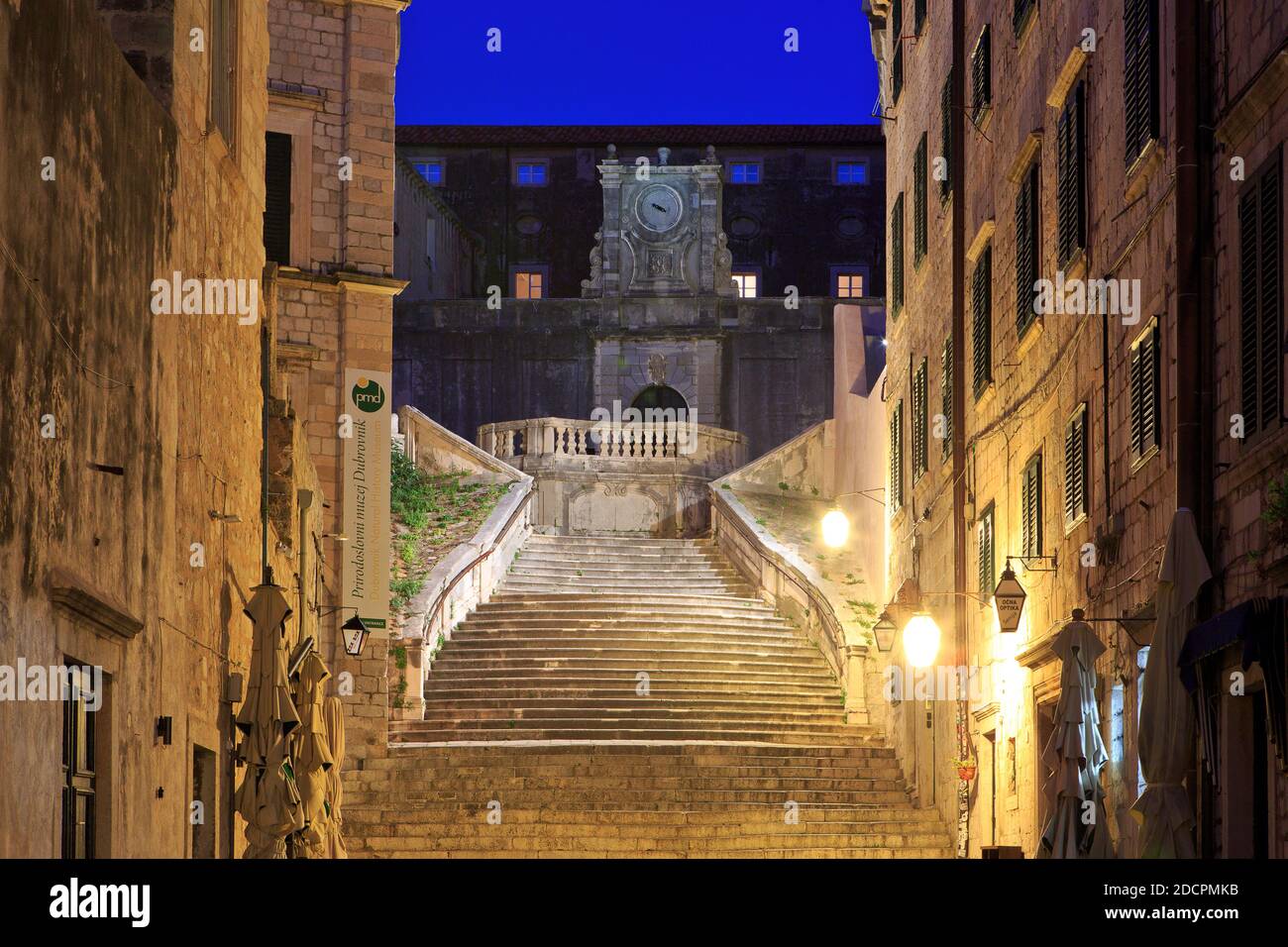 Baroque staircase hi-res stock photography and images - Alamy