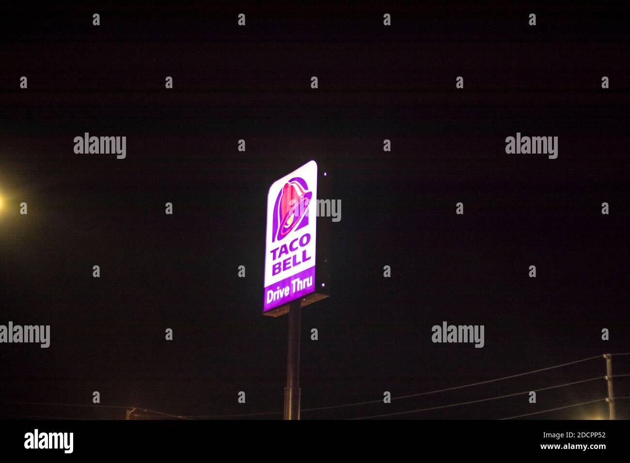 Taco bell sign drive thru hi-res stock photography and images - Alamy