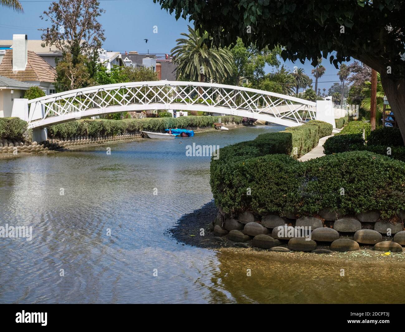 Flyover abandoned bridge hi-res stock photography and images - Alamy