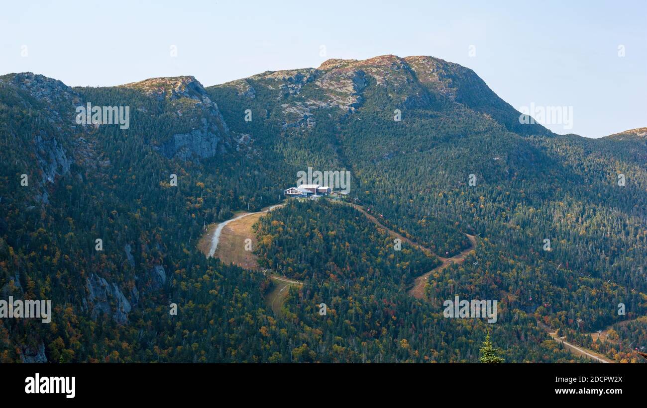 Mt. Mansfield - view of cliff outcrops, the ridge, and the summit ...