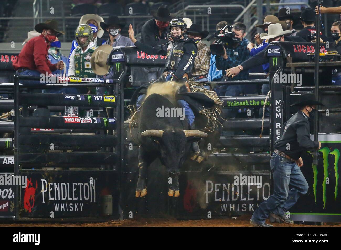Arlington, Texas, USA. 14th Nov, 2020. Professional Bull Riders in ...