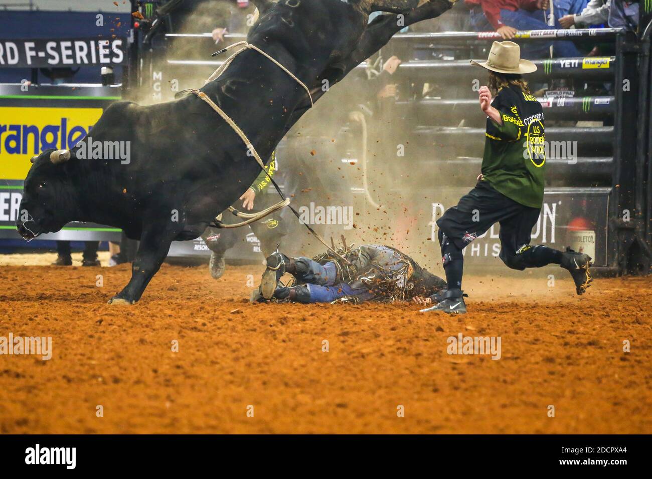 Arlington, Texas, USA. 14th Nov, 2020. Professional Bull Riders in ...