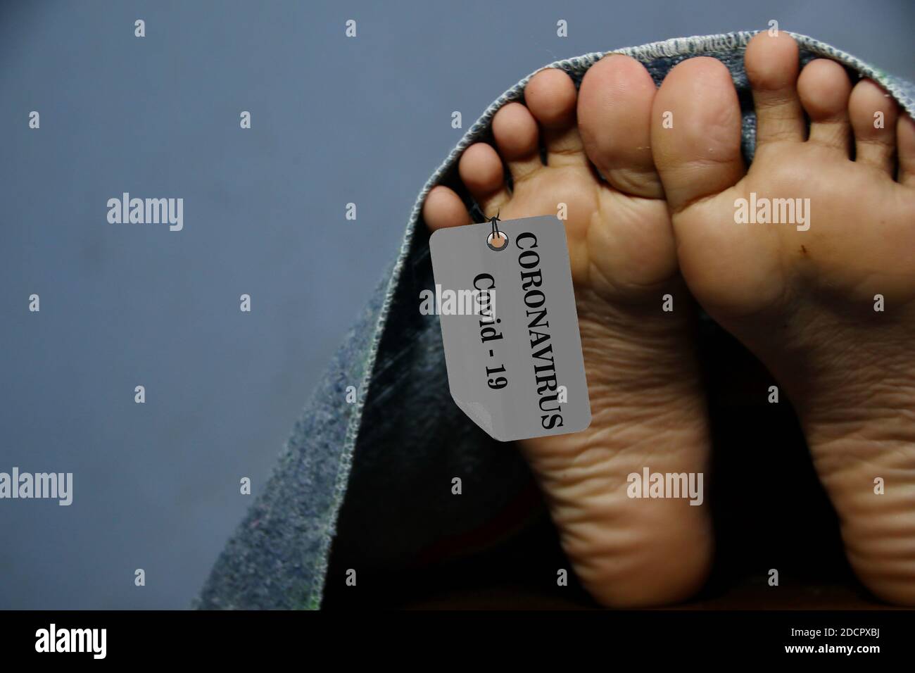 Autopsy table morgue hi-res stock photography and images - Alamy