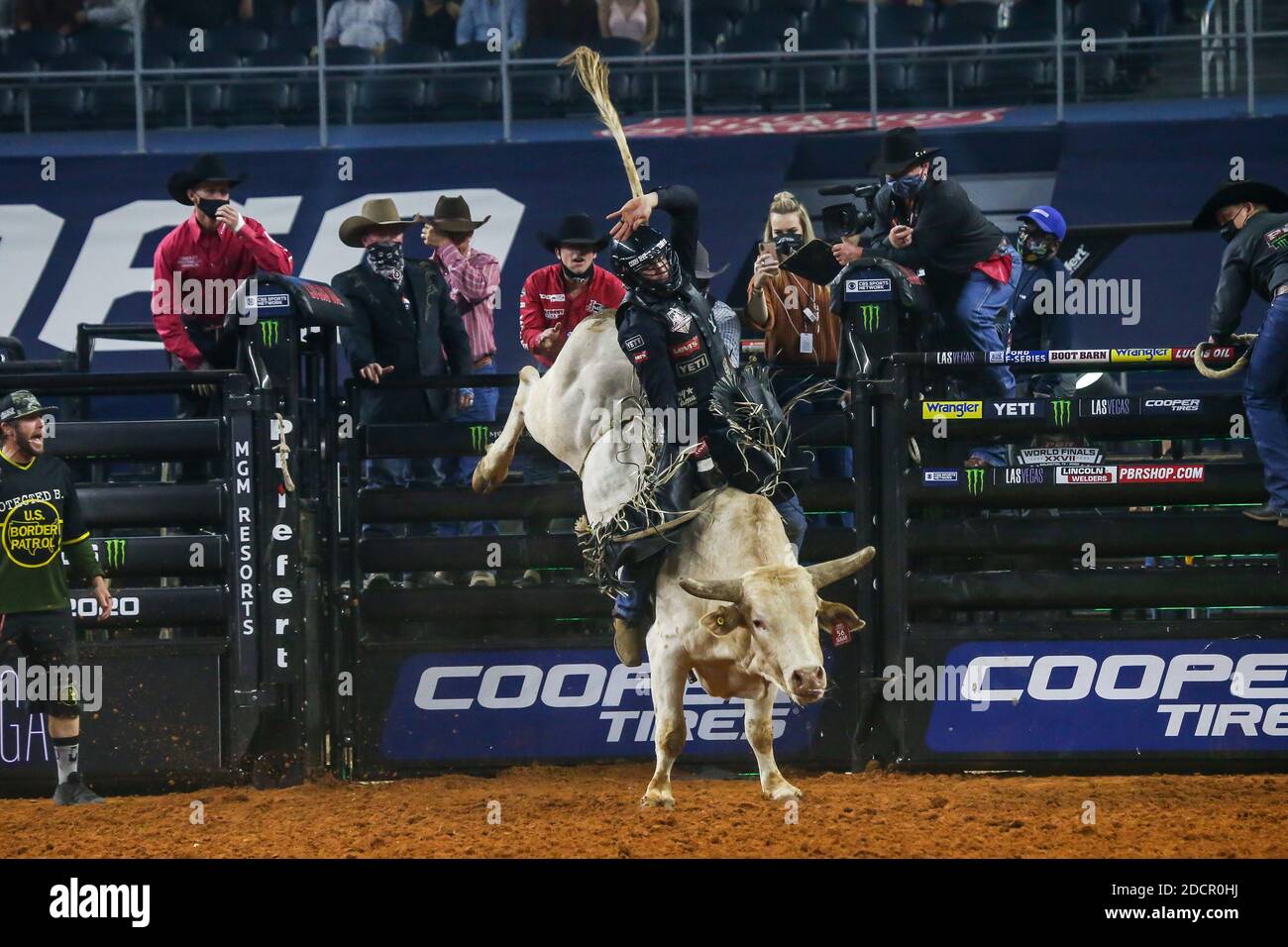 Arlington, Texas, USA. 13th Nov, 2020. Professional Bull Riders in ...