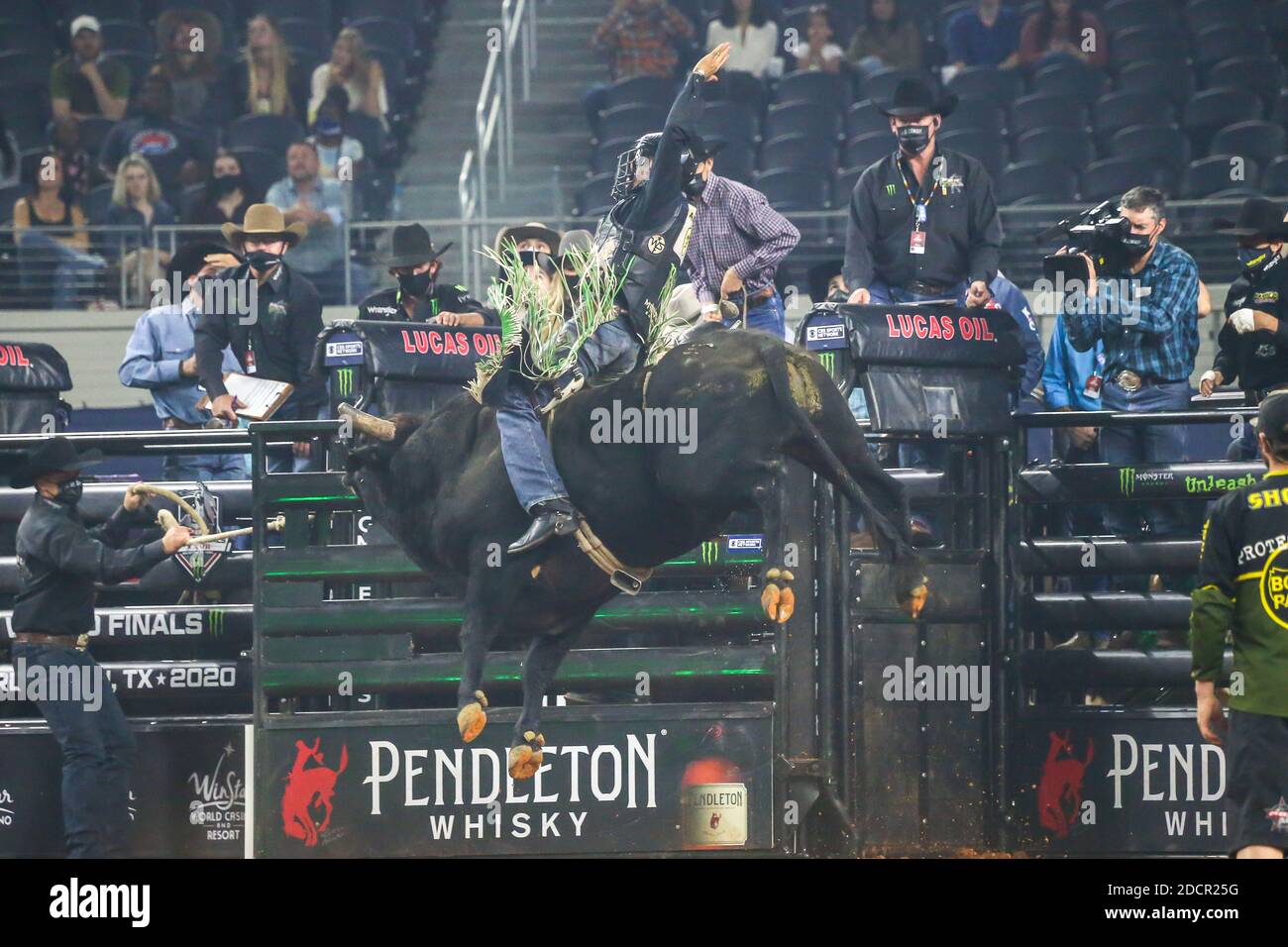 Arlington, Texas, USA. 14th Nov, 2020. Professional Bull Riders in ...
