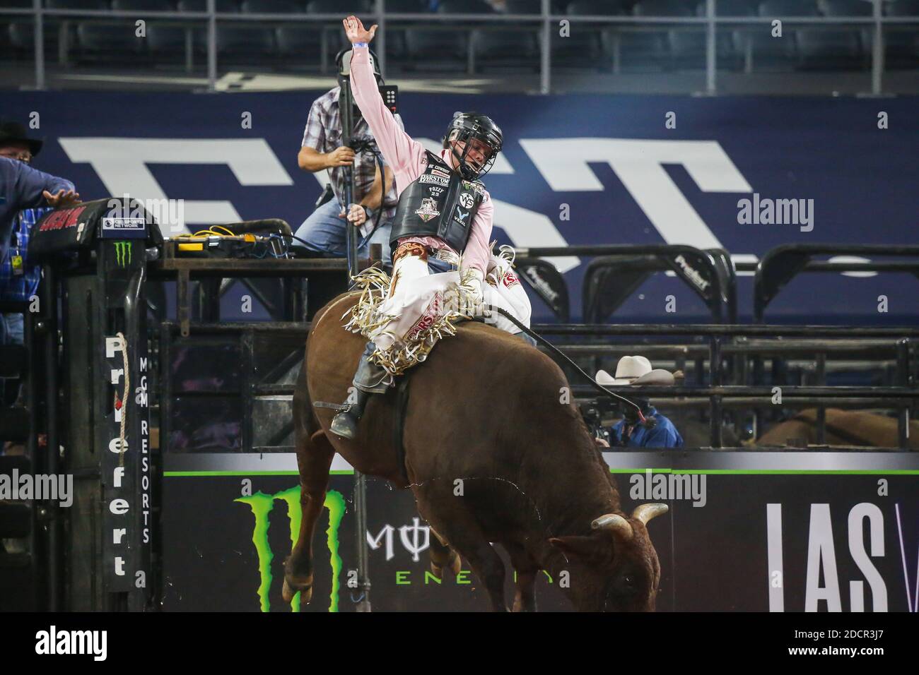 Arlington, Texas, USA. 13th Nov, 2020. Professional Bull Riders in ...