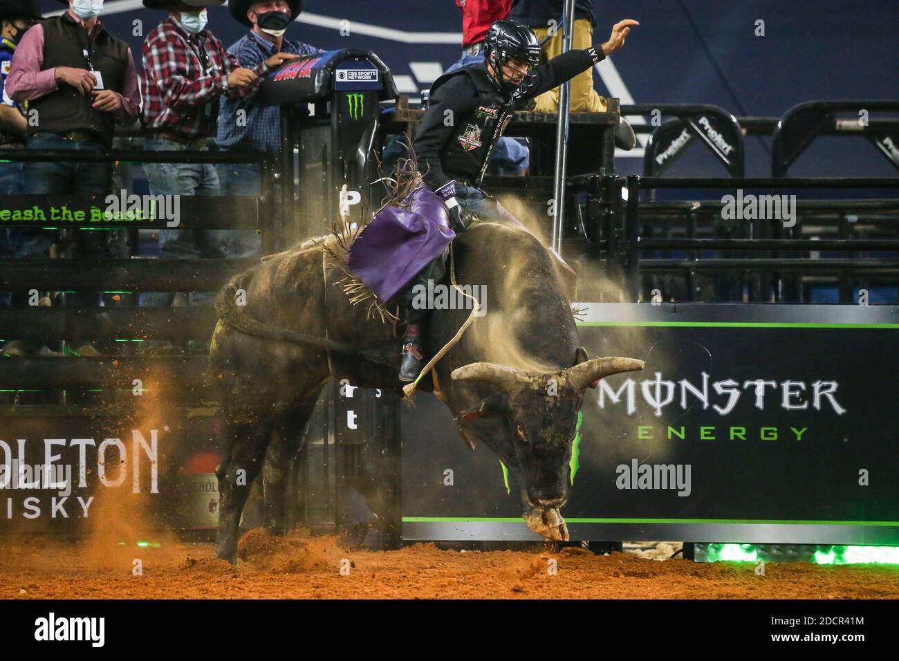 Arlington, Texas, USA. 12th Nov, 2020. Professional Bull Riders in ...