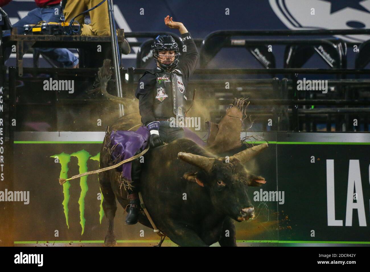 Arlington, Texas, USA. 12th Nov, 2020. Professional Bull Riders in ...