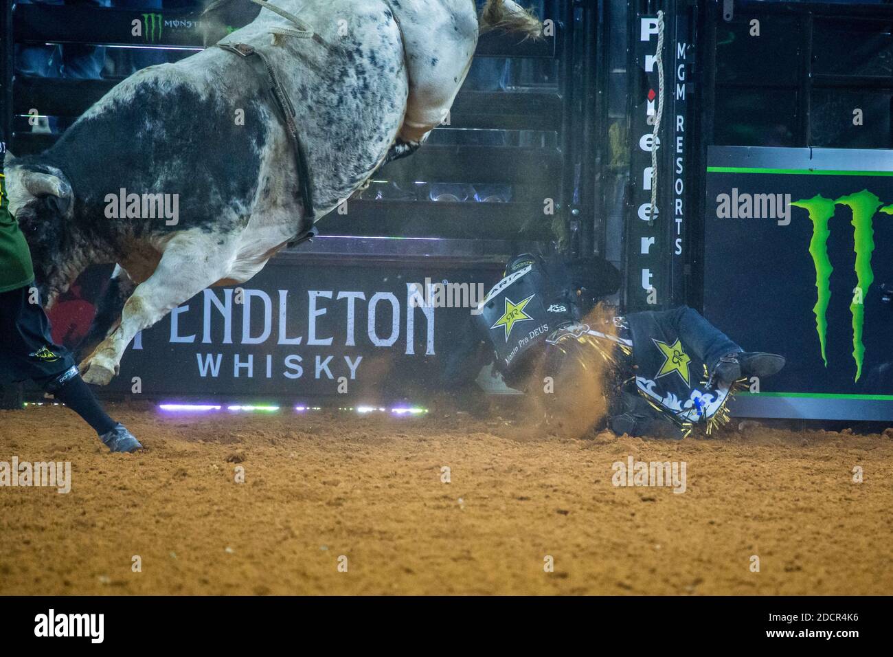 Arlington, Texas, USA. 12th Nov, 2020. Professional Bull Riders in ...