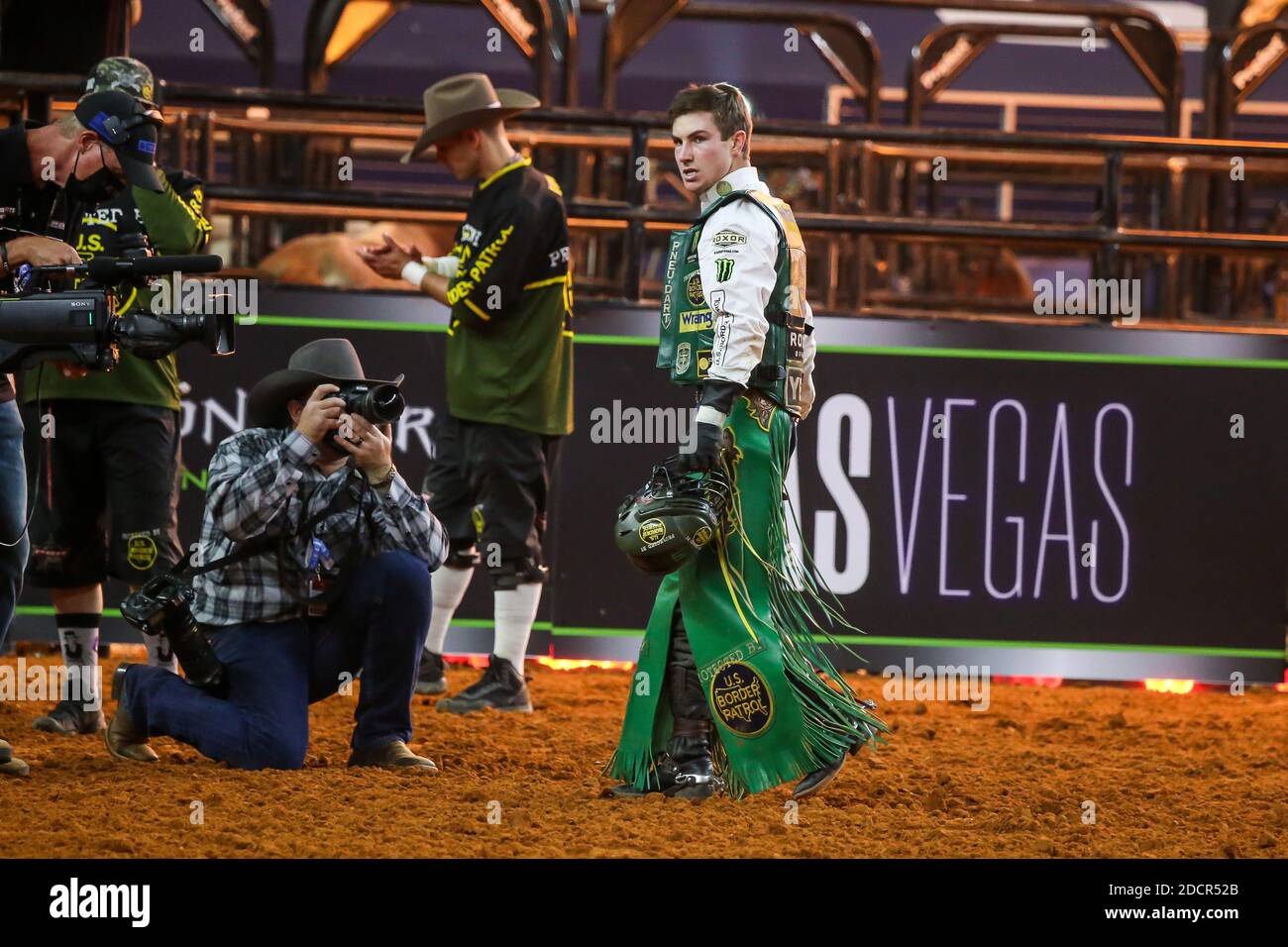 Arlington, Texas, USA. 15th Nov, 2020. Professional Bull Riders in ...