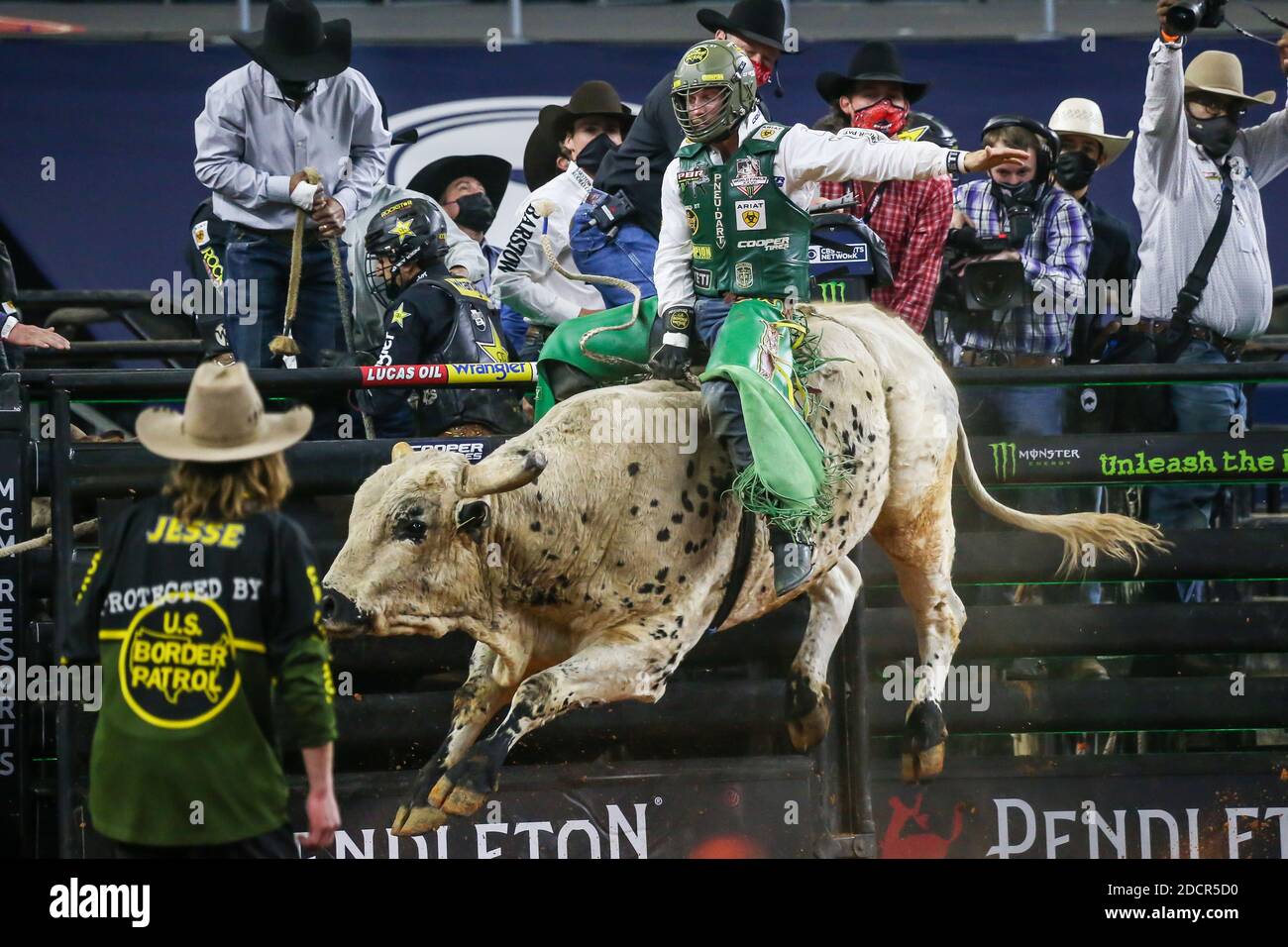Arlington, Texas, USA. 15th Nov, 2020. Professional Bull Riders in ...