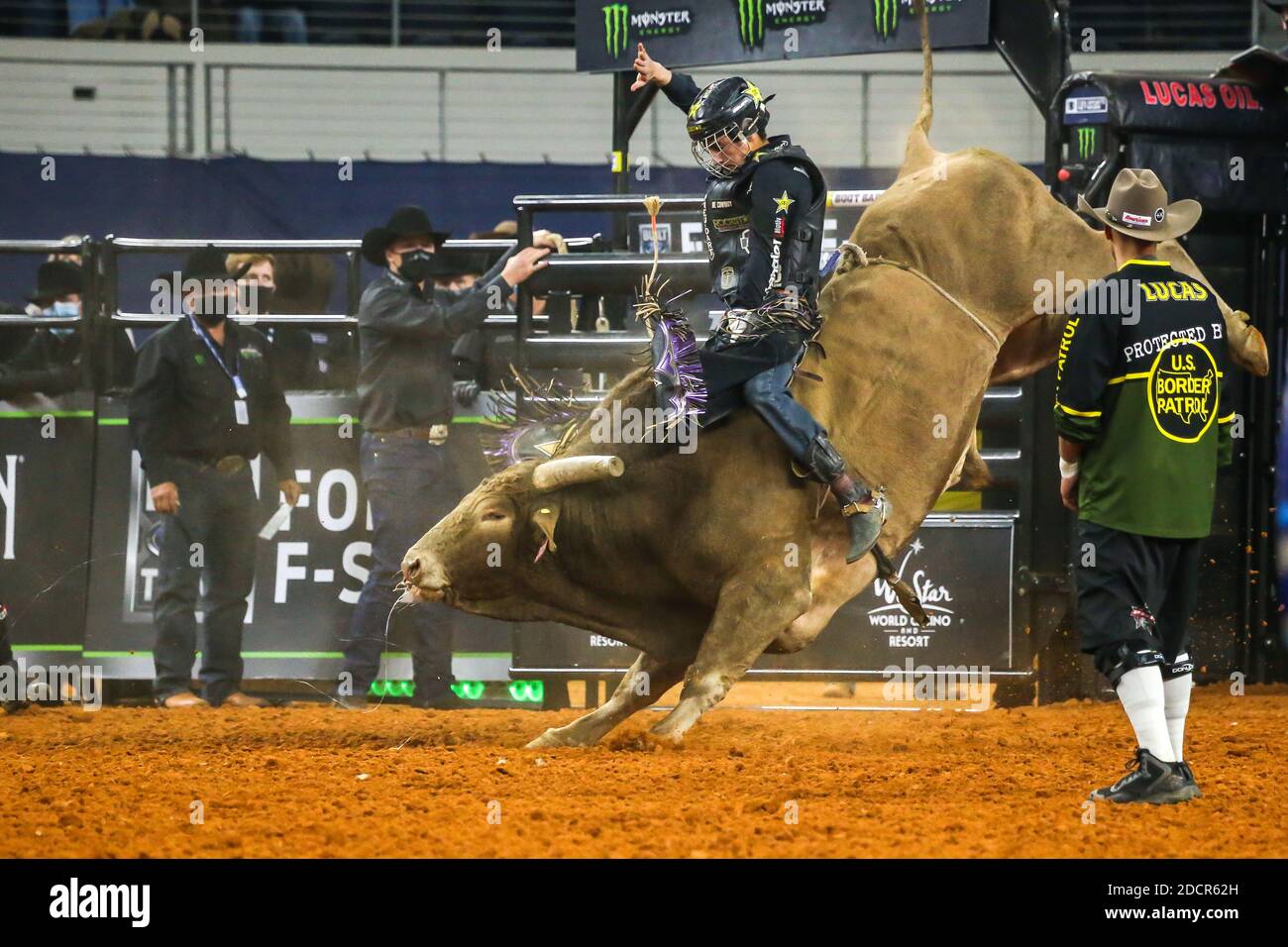 Arlington, Texas, USA. 15th Nov, 2020. Professional Bull Riders in ...