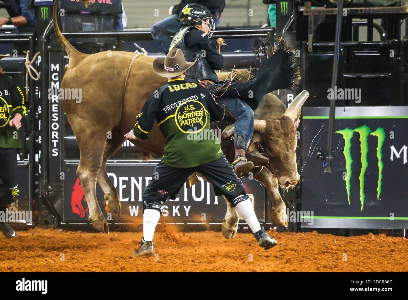 Arlington, Texas, USA. 15th Nov, 2020. Professional Bull Riders in ...