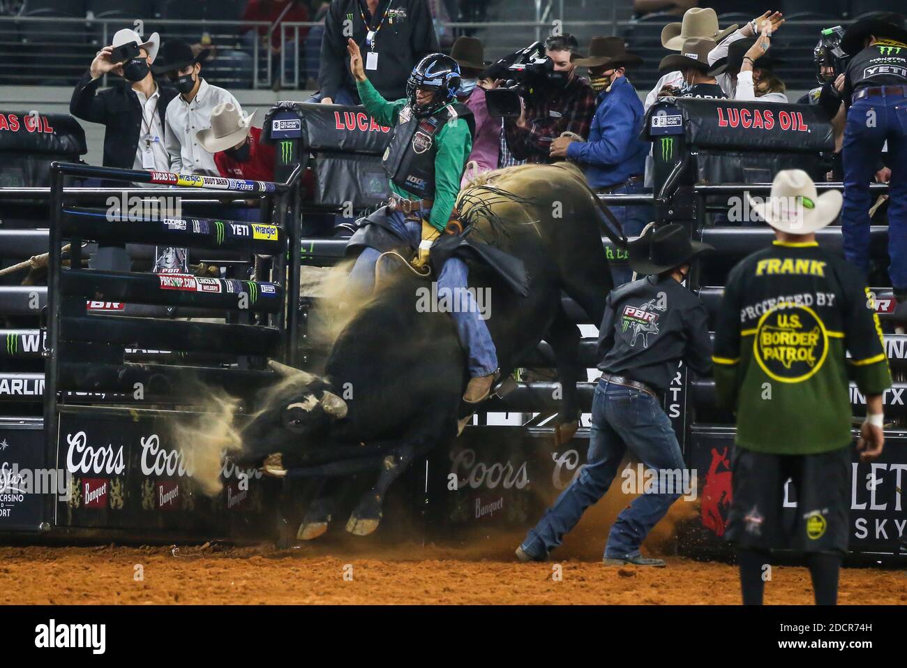 Arlington, Texas, USA. 15th Nov, 2020. Professional Bull Riders in ...