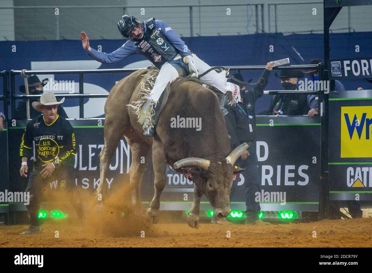 Arlington, Texas, USA. 12th Nov, 2020. Professional Bull Riders in ...