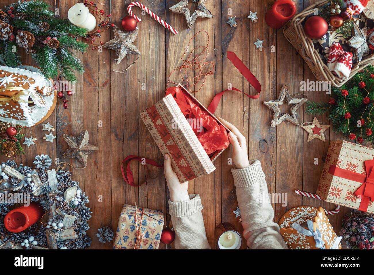 Woman presents concept new idea hi-res stock photography and images - Alamy