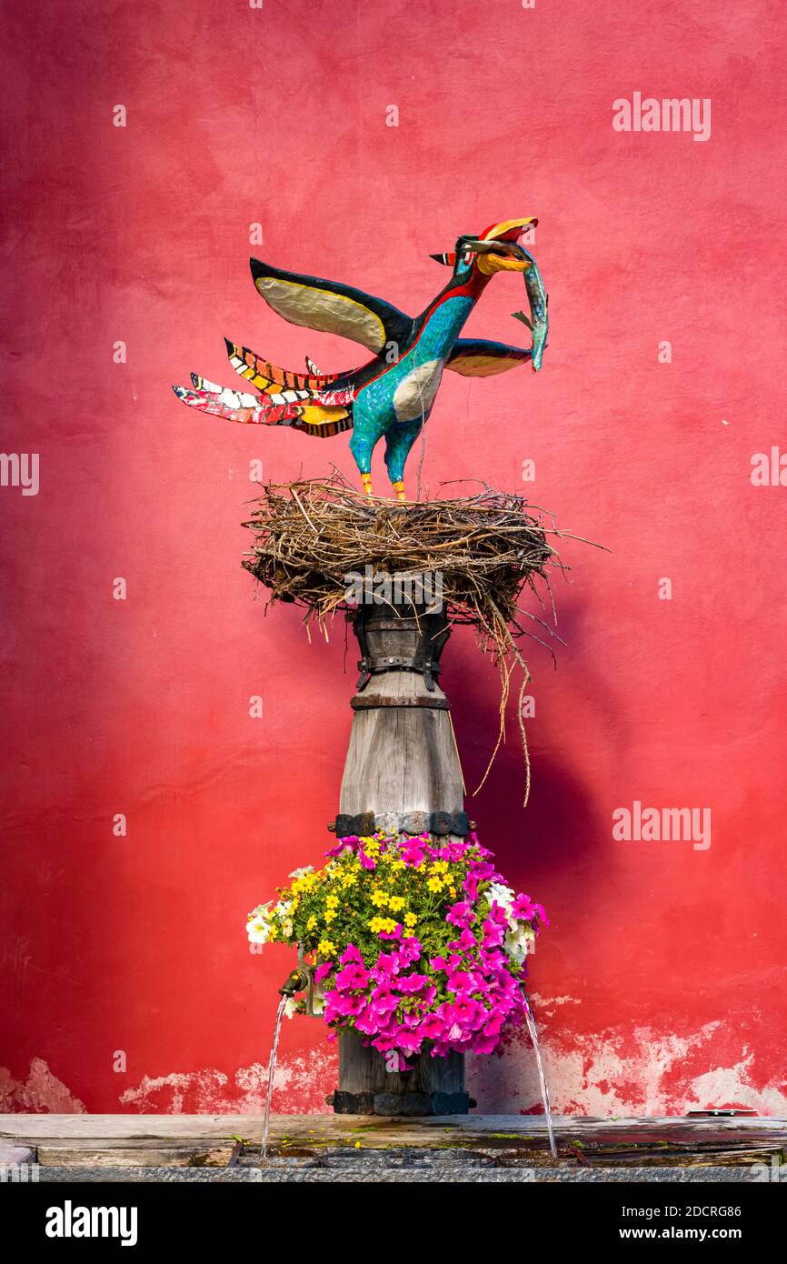 Well design hi-res stock photography and images - Alamy