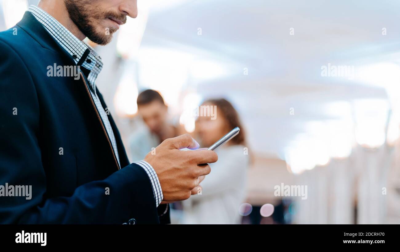 image of passengers standing in the subway crossing Stock Photo - Alamy