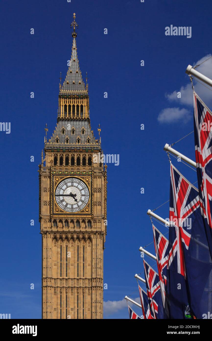 Big Ben, the Elizabeth tower bell tower with iconic clock, Houses of ...
