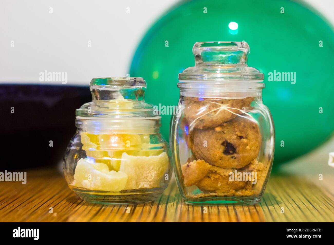 Turndown amenity hi-res stock photography and images - Alamy