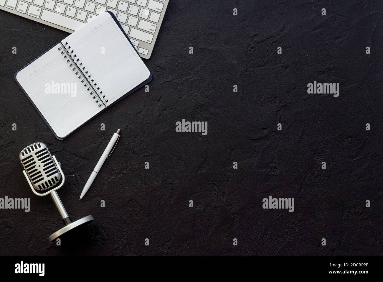Microphone with keyboard on blogger table, flat lay Stock Photo - Alamy