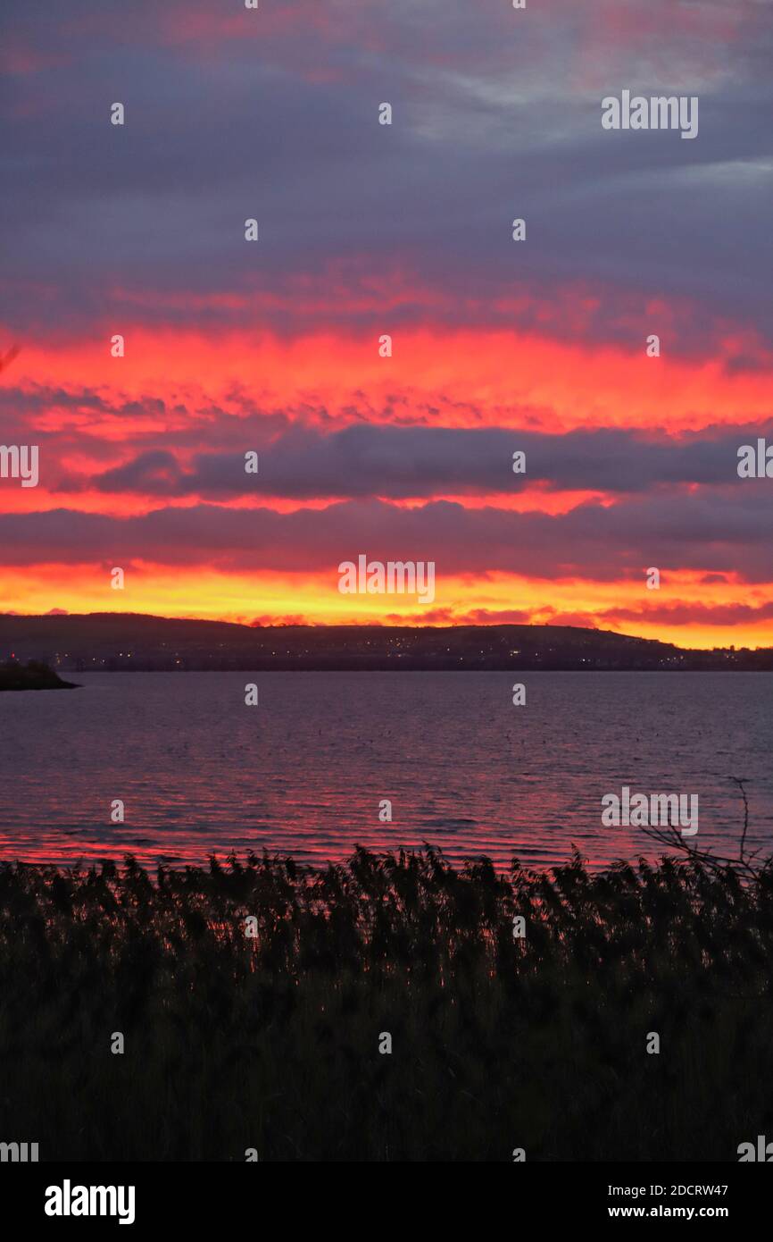 Mild weather dundee hi-res stock photography and images - Alamy