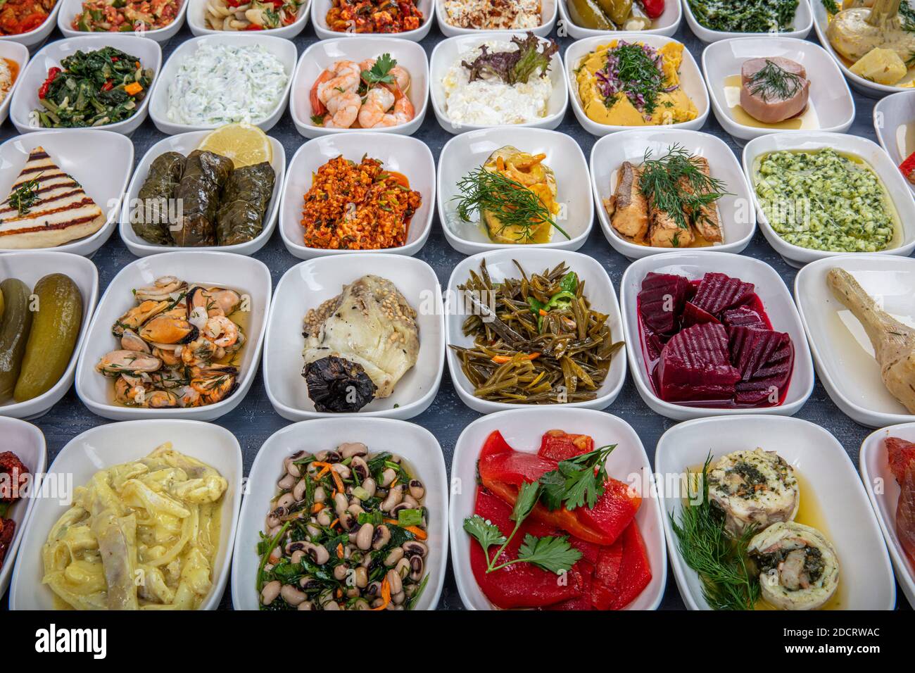 Meze cesitleri hi-res stock photography and images - Alamy