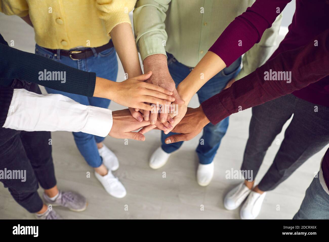 Teamwork friends unity collaboration hi-res stock photography and ...