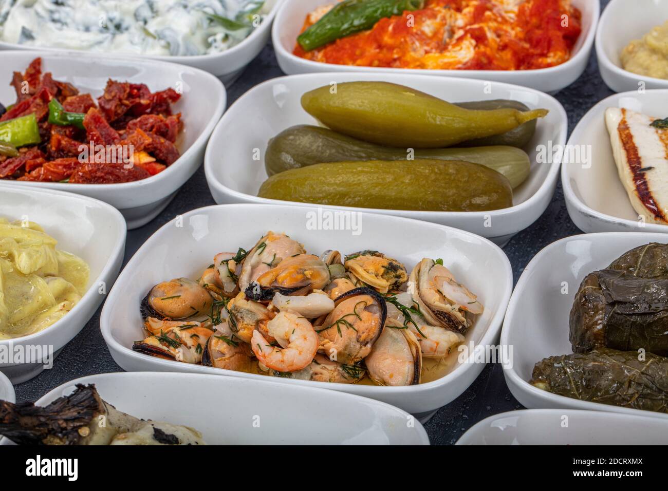 Meze cesitleri hi-res stock photography and images - Alamy
