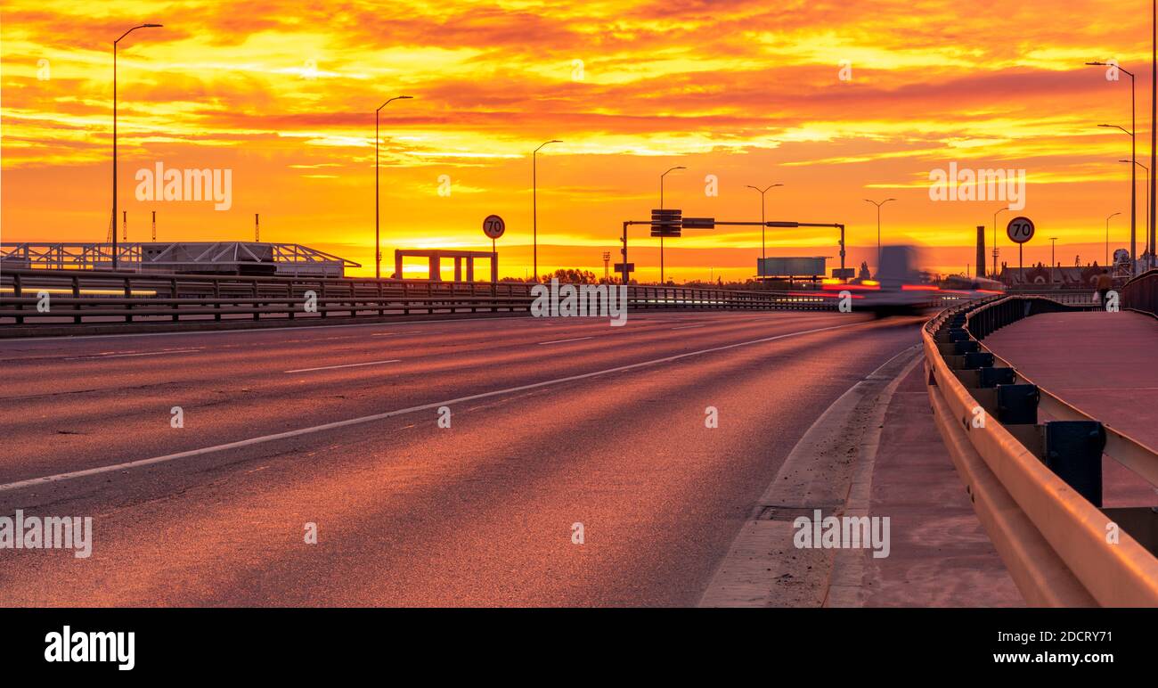 Highway through a building hi-res stock photography and images - Alamy