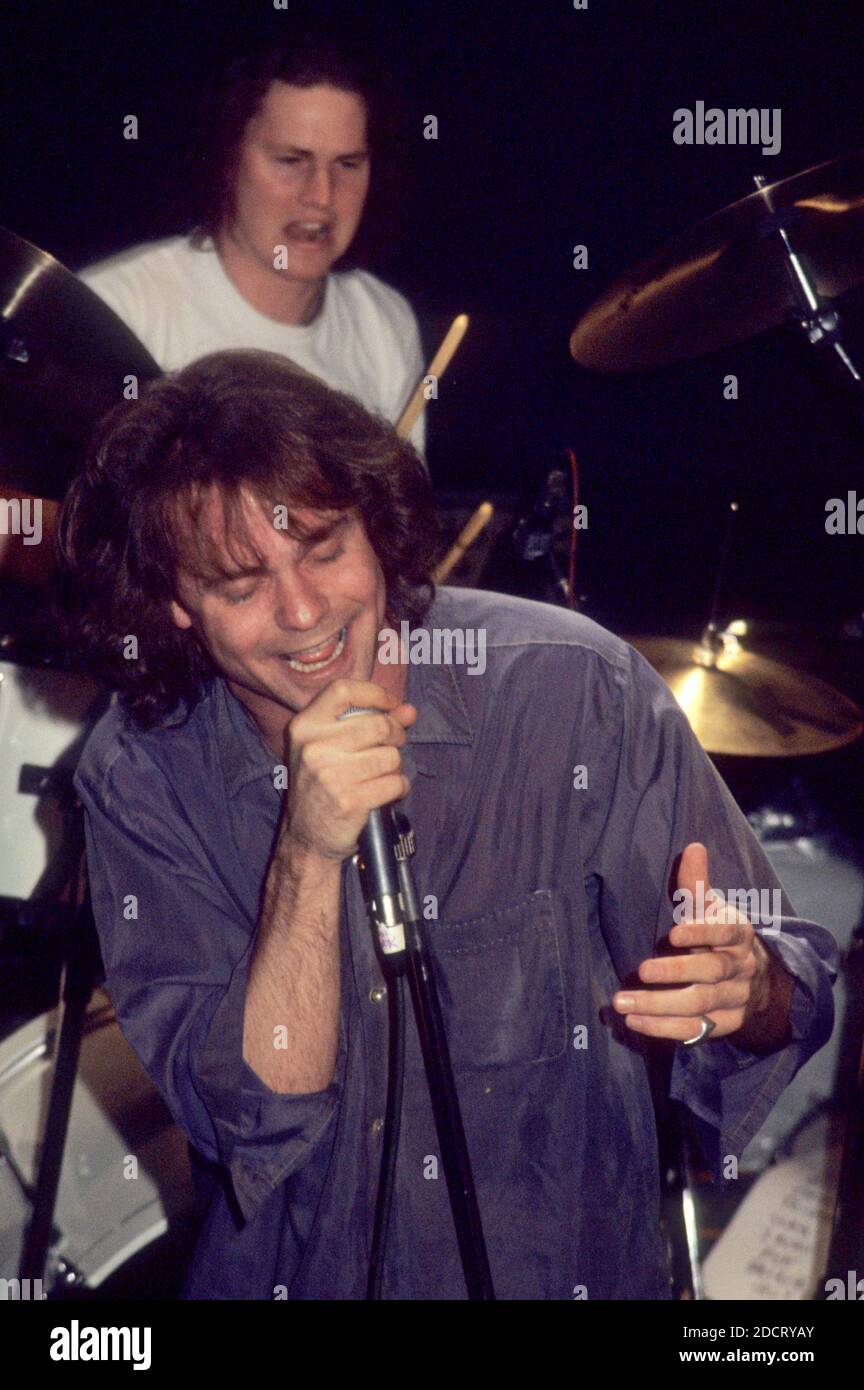 Gord Downie and Johnny Fay of The Tragically Hip live on Mean Fiddler ...