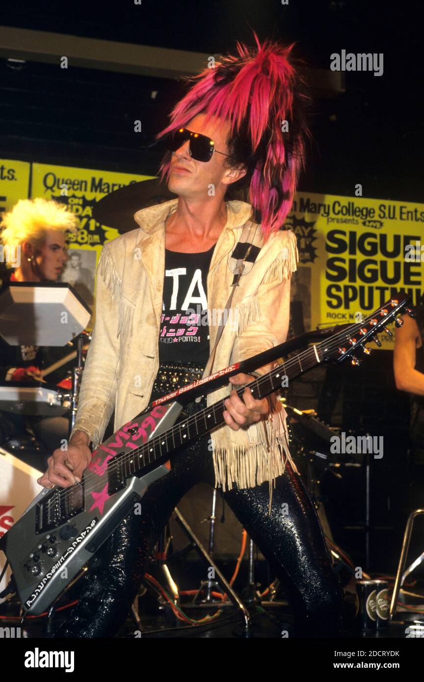 Ray Mayhew and Tony James of Sigue Sigue Sputnik live at Abbey Road ...